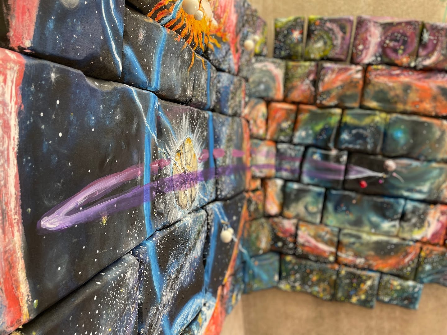 Curvist Manifesto of Biophilic Art: Breaking the Cube for a Thriving ...